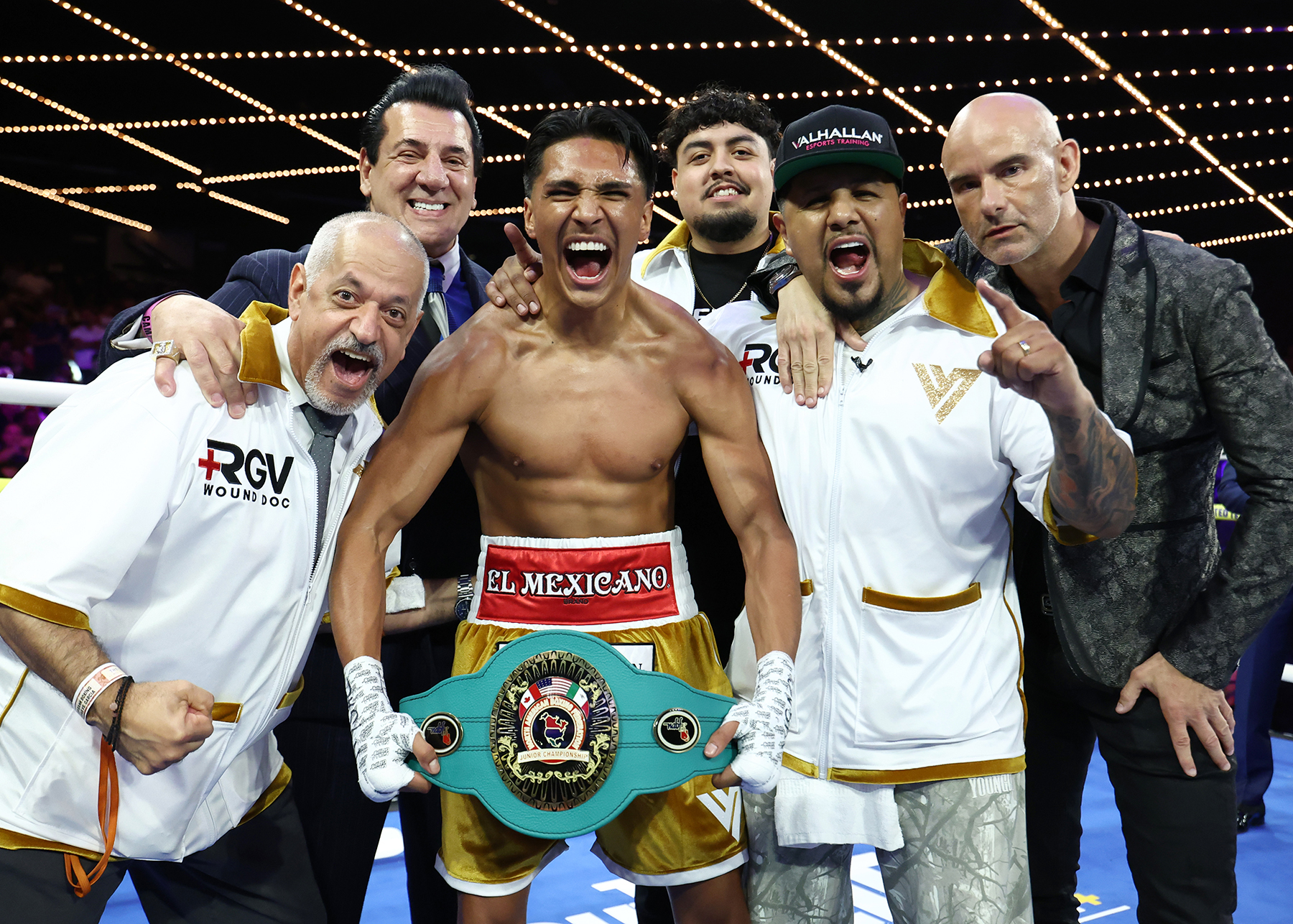 Emiliano Fernando Vargas_team victory - Inside the Ropes Boxing - Your ...