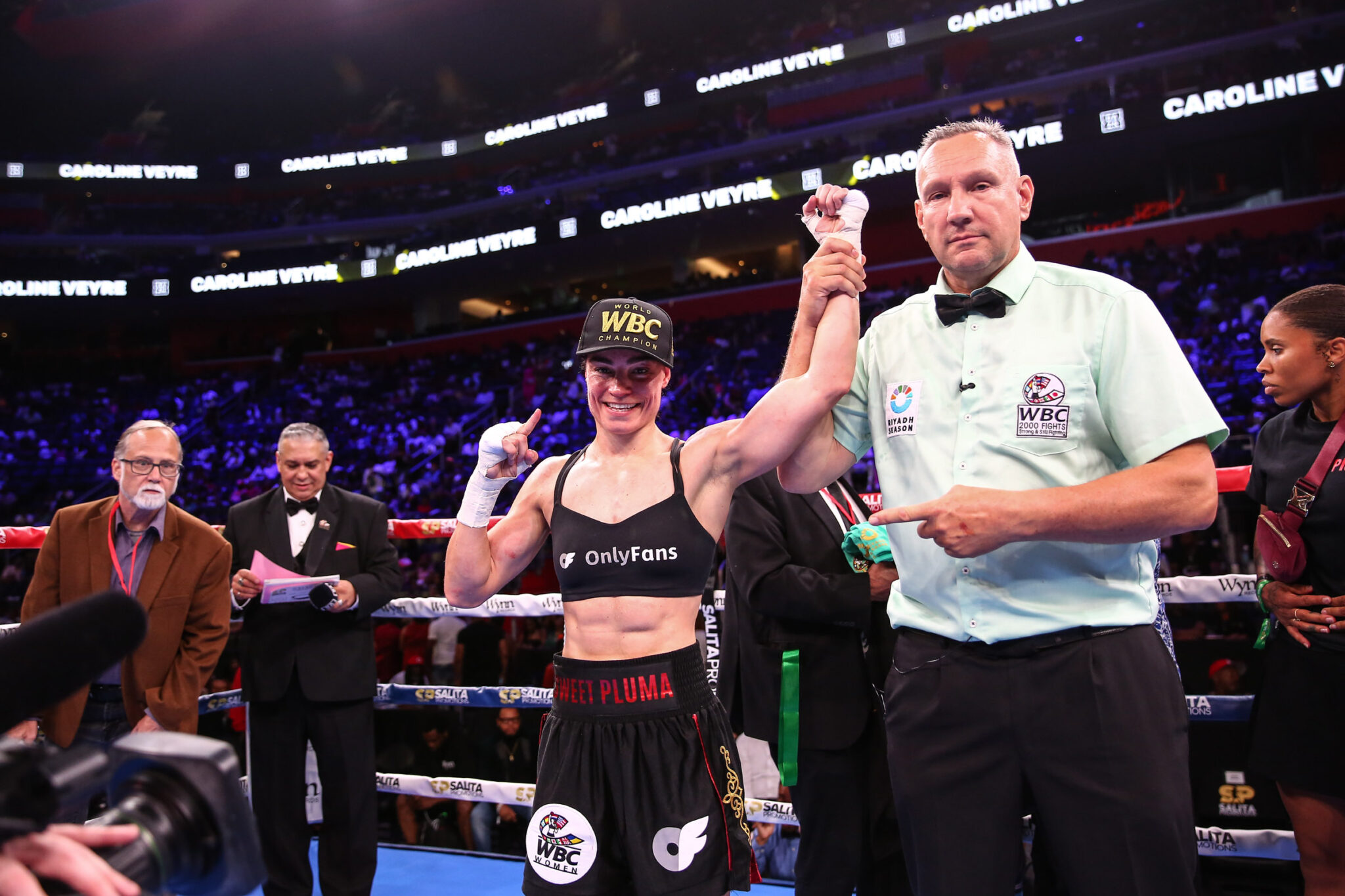 LR_FIGHT NIGHT-VEYRE VS BOUDERSA-TRAPPFOTOS-07262025-4989 - Inside the ...